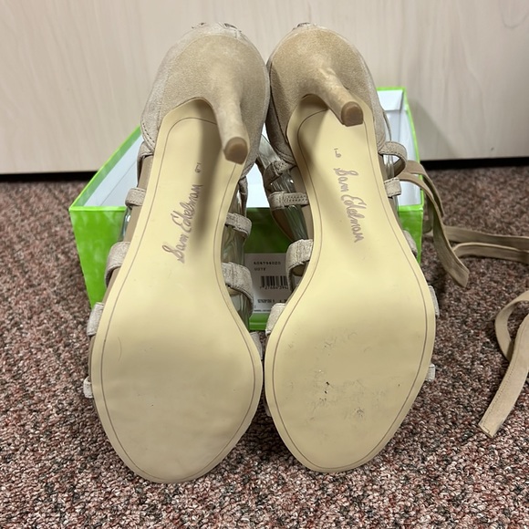 Sam Edelman | Shoes | Sam Edelman Oatmeal Suede Heels | Poshmark